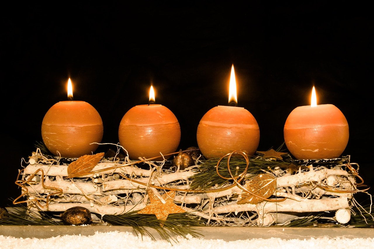 Tippek az adventi előkészületekhez - Felelős Szülők Iskolája